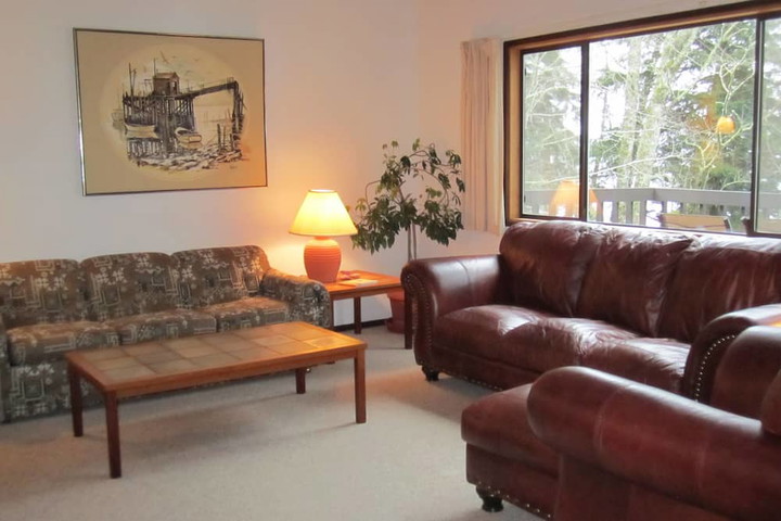 Saltwater Frontage - Spectacular Views - Secluded, Quiet, And Peaceful - Vancouver Island