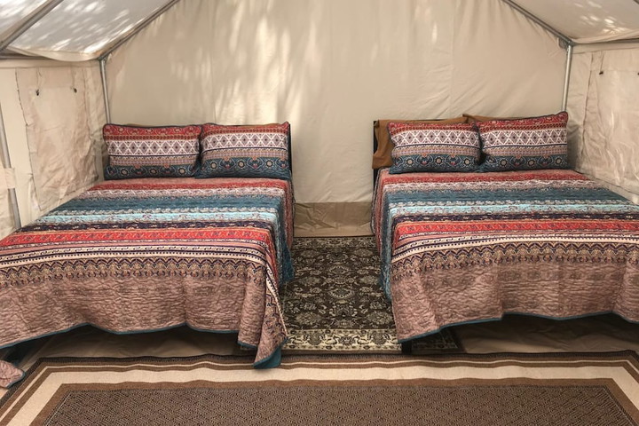 12x12 Cabin Tent.  Camping With A Little Luxury. - Three Rivers, CA