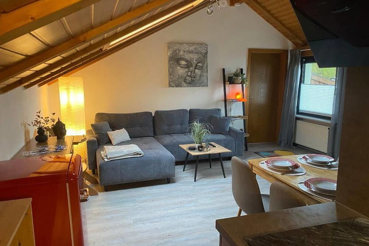 Ferienwohnung Mit Freisitz - Coburg