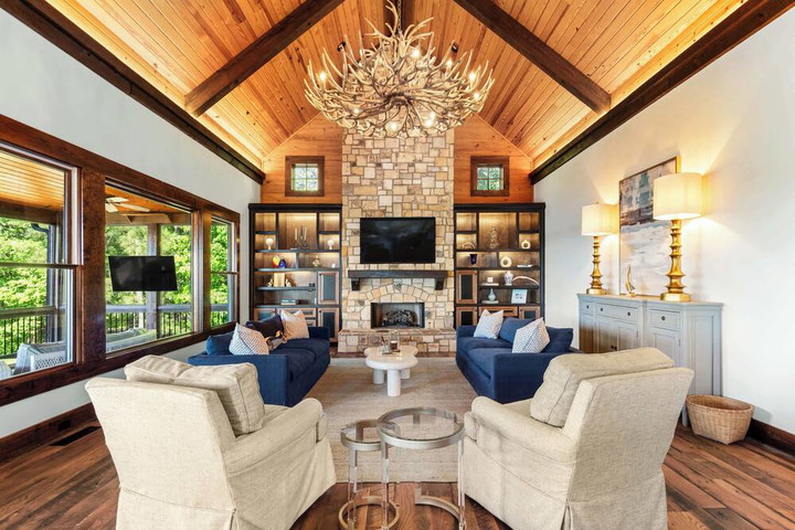 Stunning Big Water Views - Pet-friendly, Game Room - Milledgeville, GA
