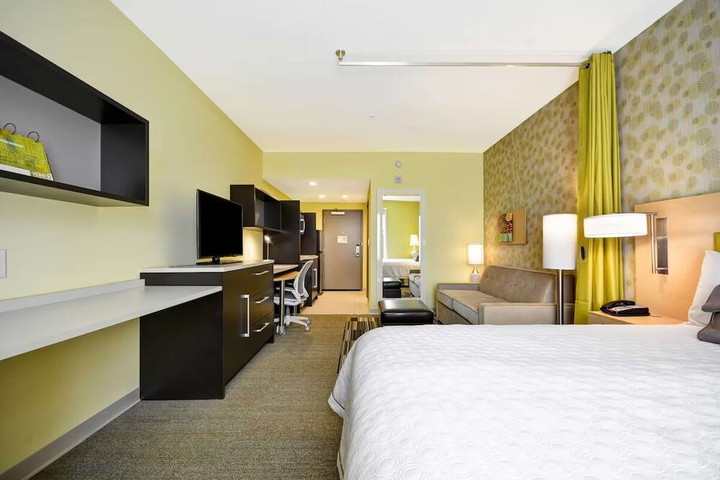 Relax In A Contemporary Suite W/ Kitchen | Near Local Attractions & Parks - Fort Mill, SC