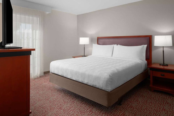 Walking Distance To Golfland Sunsplash! Pet-friendly Accommodation! - Roseville, CA