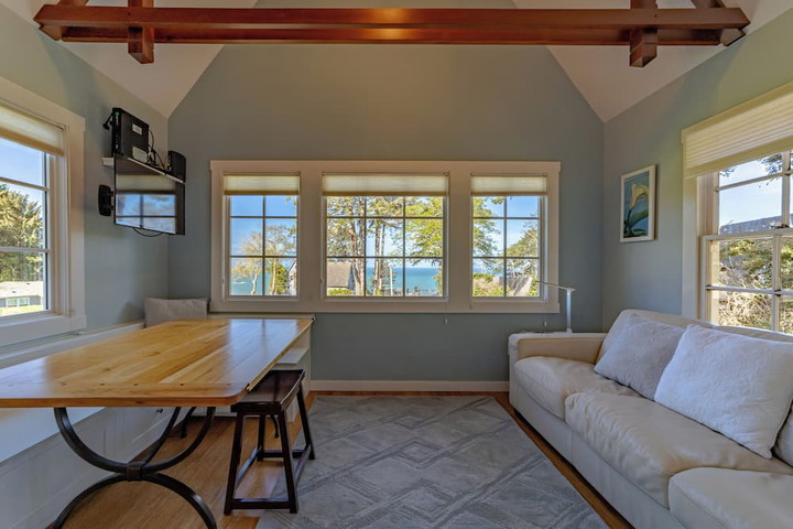 Luxury Oceanside Retreat, Hot Tub, Epic Views, Expansive Grounds For Wildlife Viewing And Picnics - Trinidad, CA