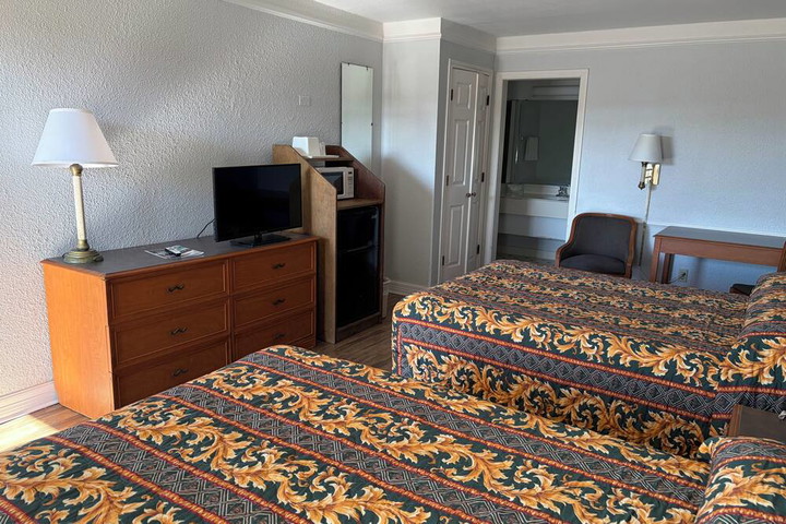 Wonderful Smoking Double Bedroom In Marvelous Houston With Ac - Sugar Land, TX