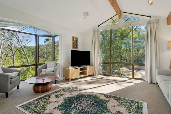 Alencon | Charming Home With 2 Fireplaces In A Bush Setting - Blackheath