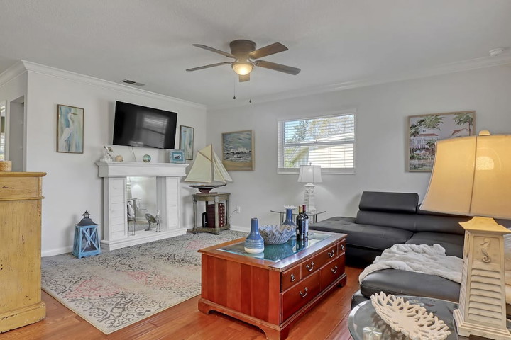 Beachy Getaway - Melbourne Beach, FL