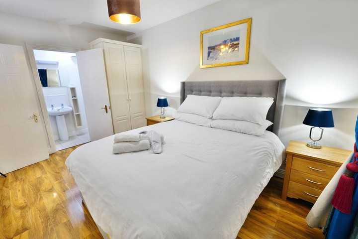 Chic & Stunning Contemporary Apartment 2 Minute Walk To O'connell Street - Dublin