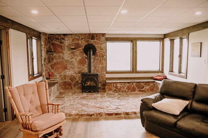 Old Chief Bunkhouse - Ranch With Views Of Chief Mountain - Cardston