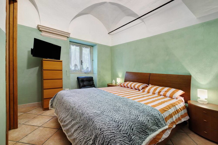 Room 'Verde' With Shared Terrace, Wi-fi And Air Conditioning - Finale Ligure