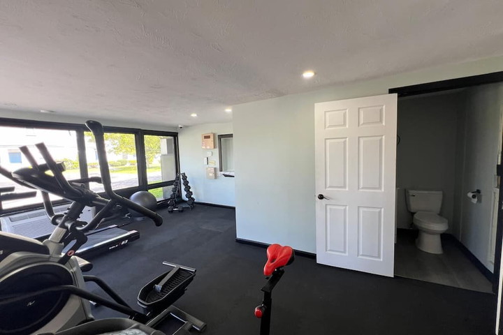 Townhouse Two Bed Suite - Yarmouth, ME