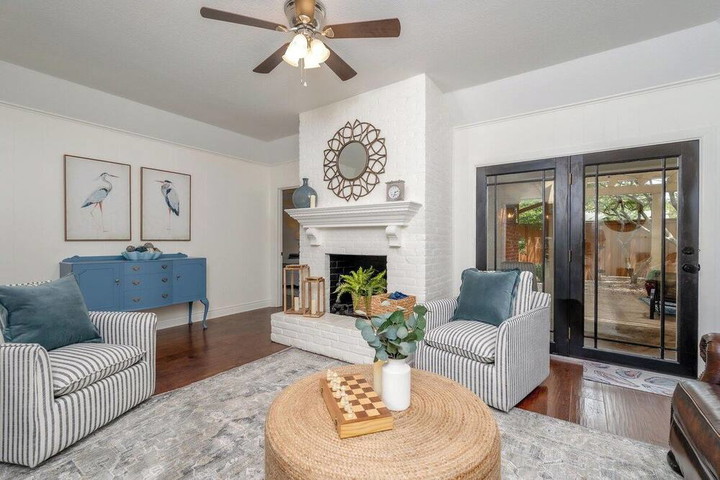 "Blue Bonnet Retreat"  Charming 3-bedroom Coastal - Abilene, TX