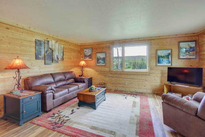 Red Lodge Vacation Rental W/ Mountain Views! - Montana