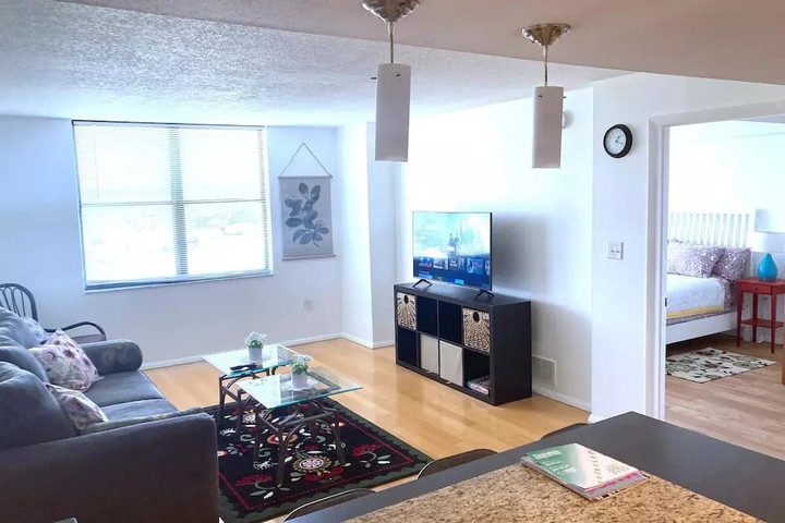 Entire Apartment 10 Min From Clearwater Beach - Clearwater, FL
