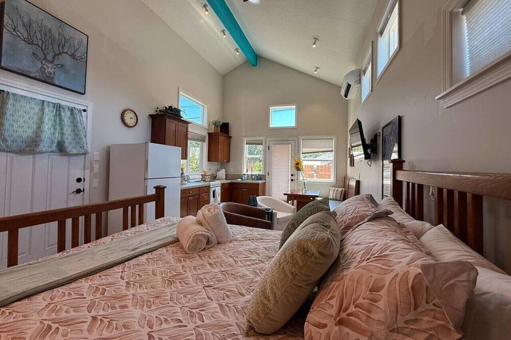 #Boisebnb Bird House - Boise, ID