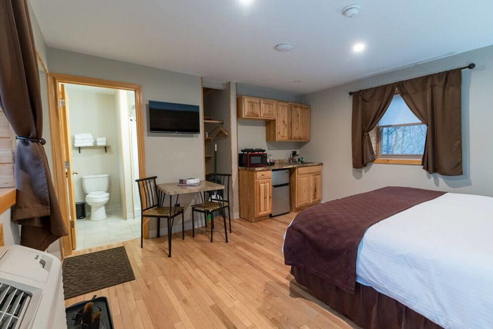 Solo King Room White Mountains Resort - New Hampshire