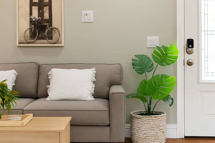Briggs | Pool/spa | Downtown | Freeways | Beaches - San Diego, CA