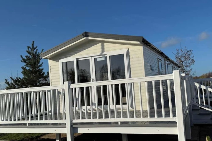 Maison De Vacances De Luxe 8 Couchages à Tattershall Lakes. Jacuzzi Privé. Animaux Acceptés - Lincolnshire
