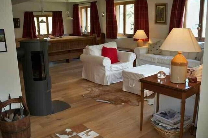 Grimentz - Charming Chalet - Sleeps 13 In 7 Bedrooms - Grimentz