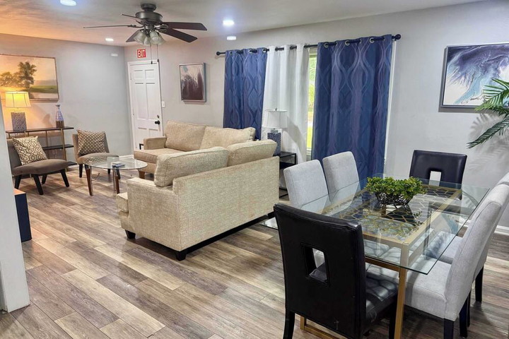 Corporate & Family Stay | Fire Pit | Fast Wi-fi | Pets Ok - Decatur, AL