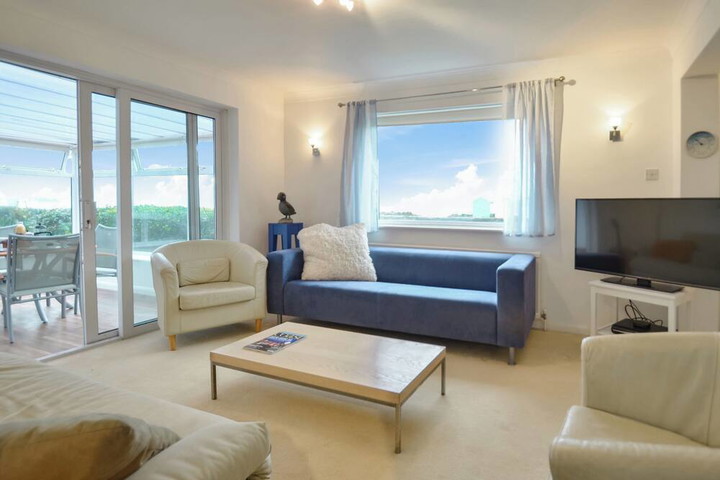 Superb Pet-friendly Sea View Holiday Cottage On The Sussex Coast. - Arundel