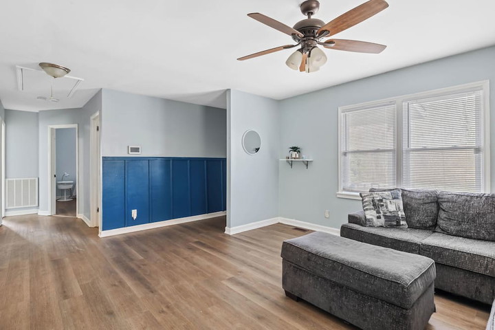 Cozy Ranch 15 Min To Raleigh Downtown And 15 To Fuquay-varina Downtown - Cary, NC