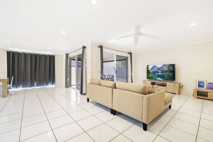 Bargara Haven Welcome To Your Personal Oasis: Coastal Calm Blends With Style. - Bundaberg Central