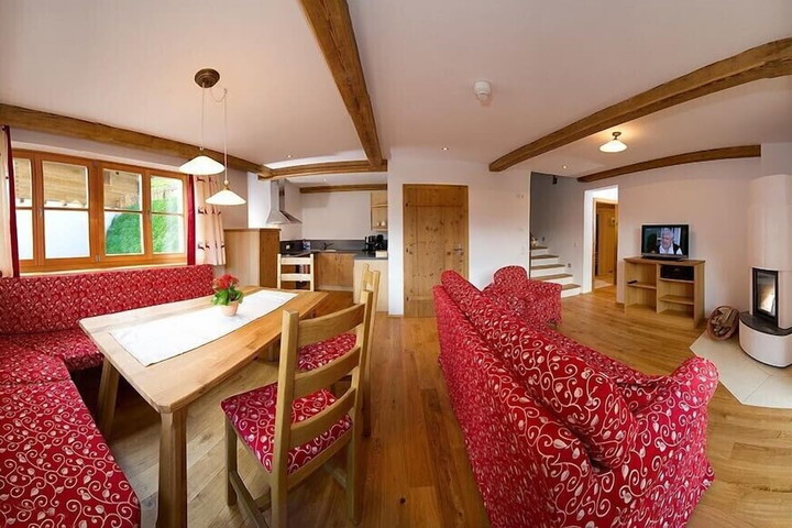 With A Lot Of Love Built Cabin Chalets In A Prime Location! - Wagrain