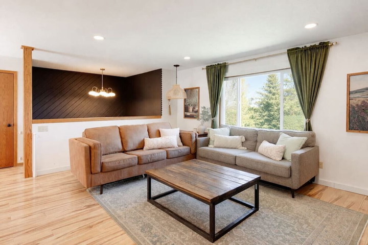 Apple Orchard Retreat - Idaho Falls, ID