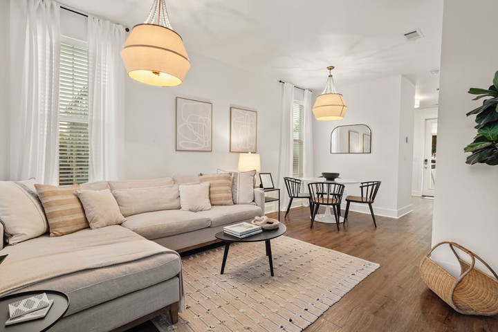 Downtown Ocean Springs Cottage With Golf Cart For Rent - Beau Rivage Resort & Casino