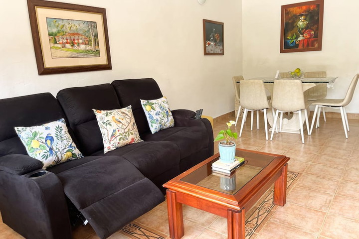 El Pinar House: Tranquility, Family, And Nature - Andes