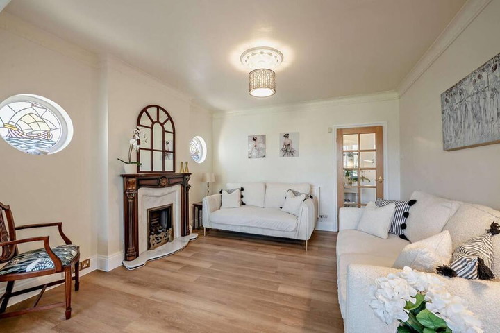 4 Bed In Nottage (Oc-a32048) - Porthcawl