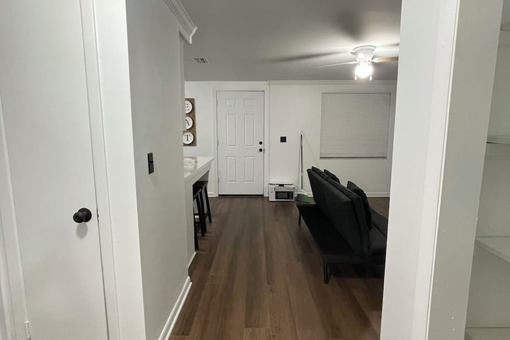 Lovely 2-bedroom Apartment In Brilliant Tampa With Wifi, Ac - Odessa, FL