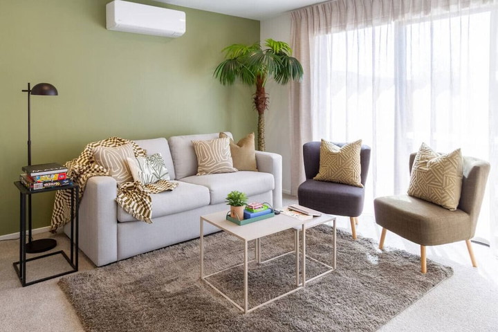 Kiwiana Gem | Stylish Stay With Parking - New Zealand