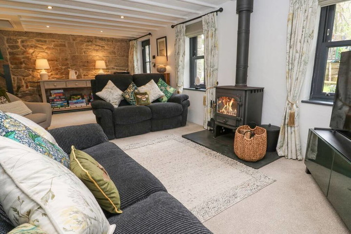 Wood Brook Cottage, Crowan - Helston