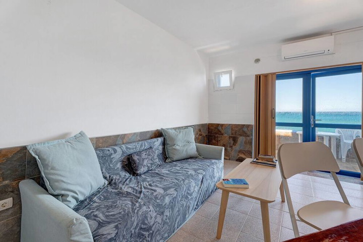 Apartment 'Playa Azul - 1' With Sea View, Wi-fi And Air Conditioning - La Gomera