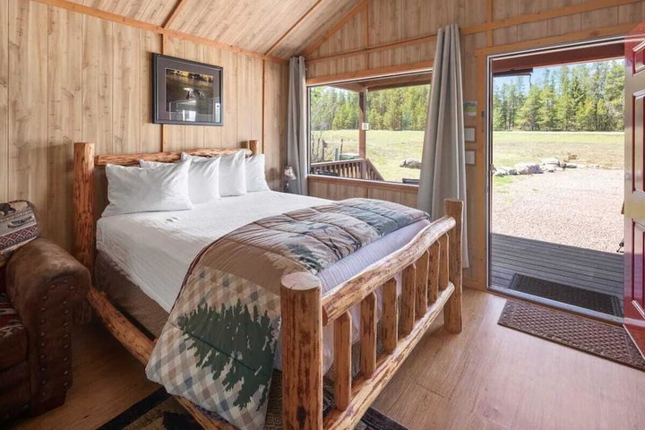 Eagles Cabin! 6 Miles To Glacier! - Montana