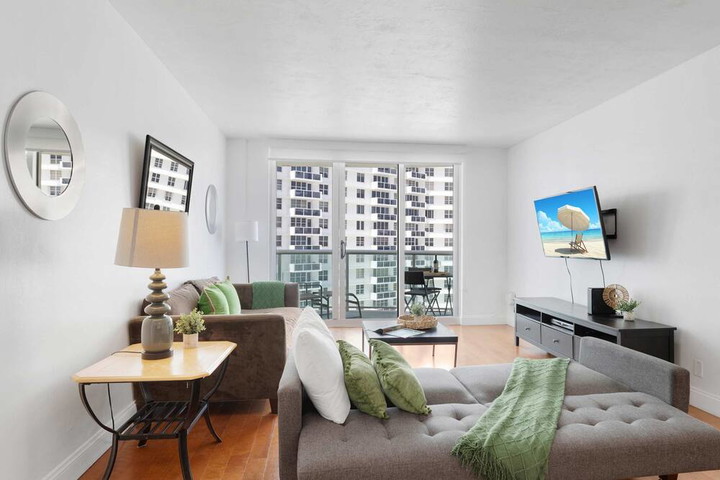 Tides Great Condo On The Beach! Big Promotions - Hollywood, FL
