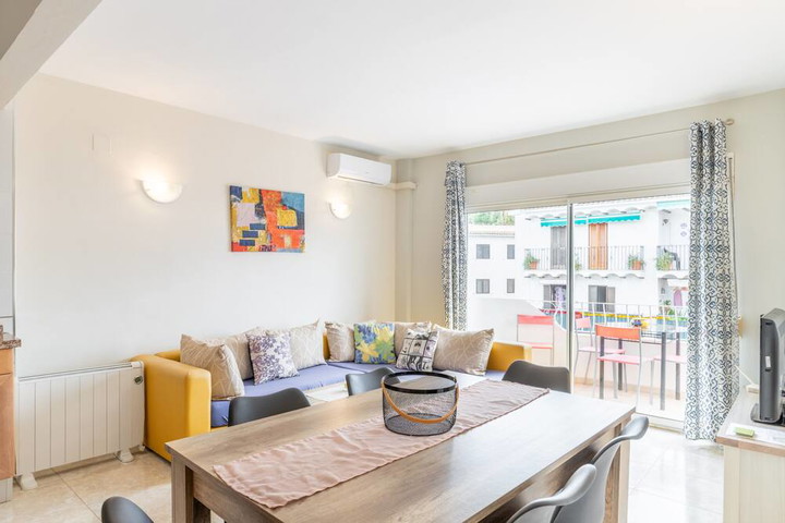 Penthouse Moraira Centrum Apartment With Private Terrace, Wi-fi, And Air Conditioning - Moraira