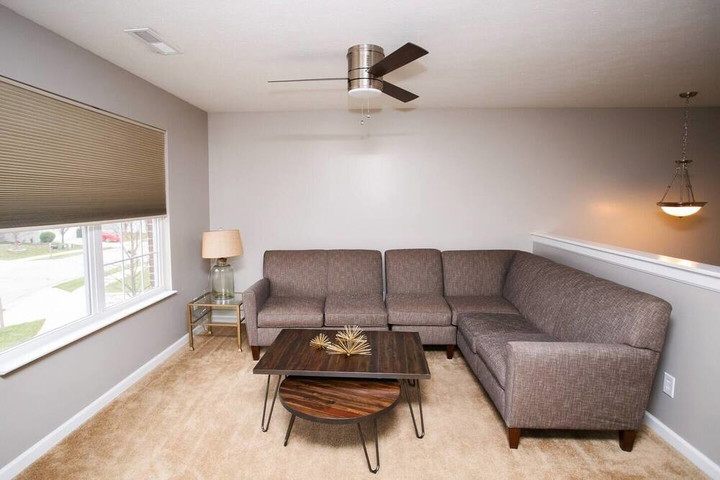 Family/team Stay/5 Min.  To Grand Park/ps4/xbox - Zionsville, IN