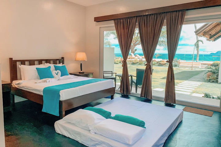 A Calm And Comfortable Beachfront Getaway - Dauin