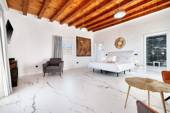 Casa Serena 10, Suite 6 Breakfast Included (+18) - Lanzarote