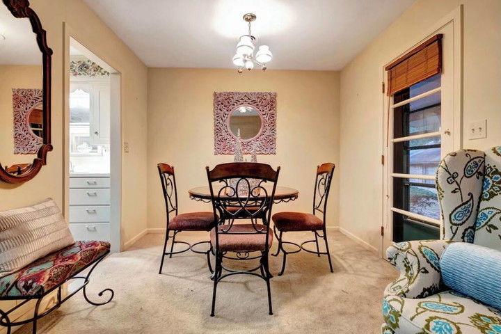 Welcome To The Lawerence House! Full Of Room And Special Touches!! - Lufkin, TX