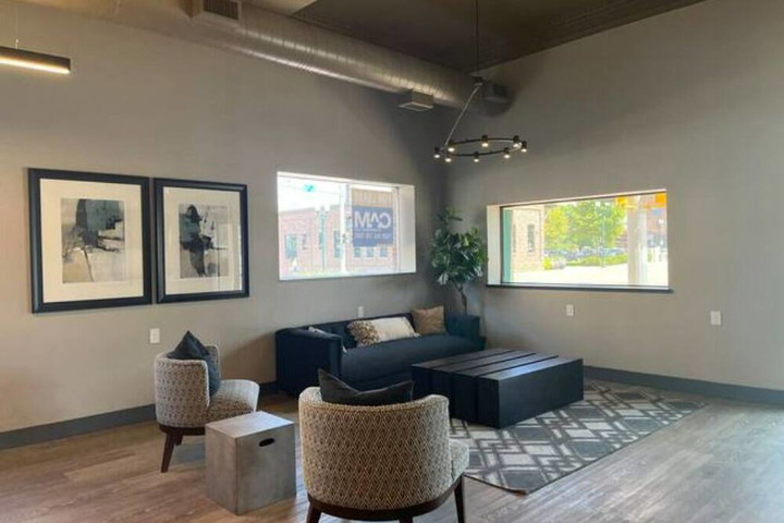Studio63 On Phillips - Sioux Falls, SD
