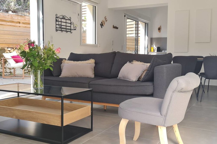 Villa Recemment Construite à 2 Km Du Port De Bonifacio - Bonifacio
