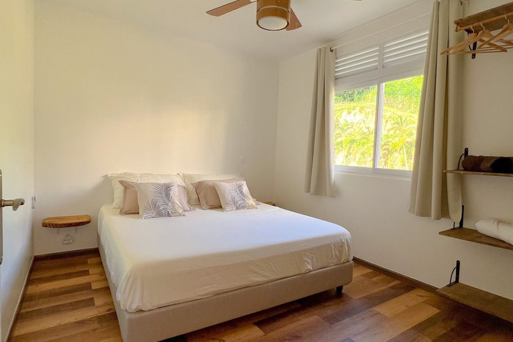 Manui Swimming Pool Condo With Sea & Moorea Views - Tahiti