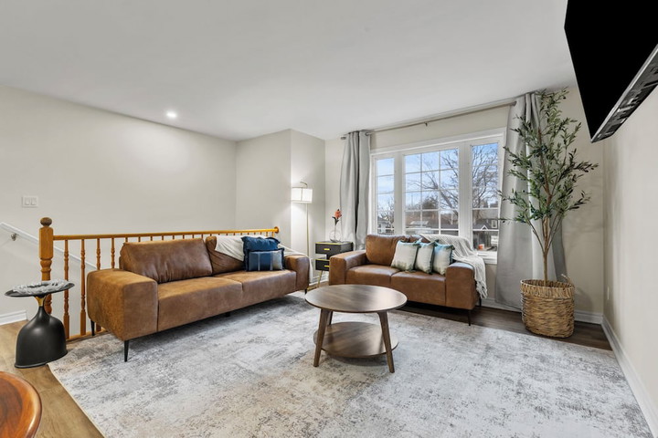 Charming Chelsea Suite In St.catharines - セント・キャサリンズ