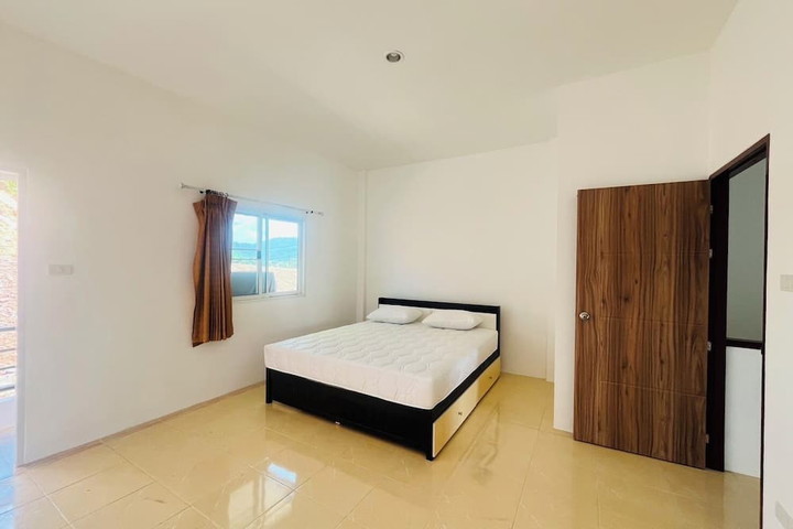 Winlee House Is Spacious, Two-story With Two Bedrooms Huge Living Room - Phuket