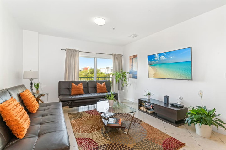Appartement Confortable Avec 3 Chambres Et 2 Salles De Bains, Lit King Size, Parking Gratuit, Animaux Acceptés - Miami, FL