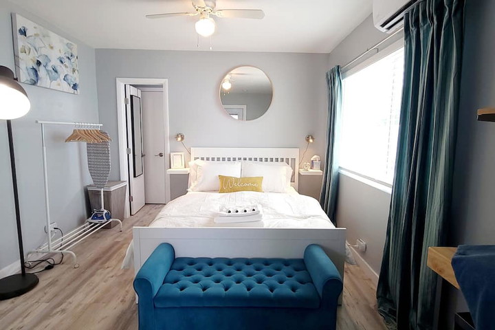 The Gem Of Lake Worth! - West Palm Beach, FL