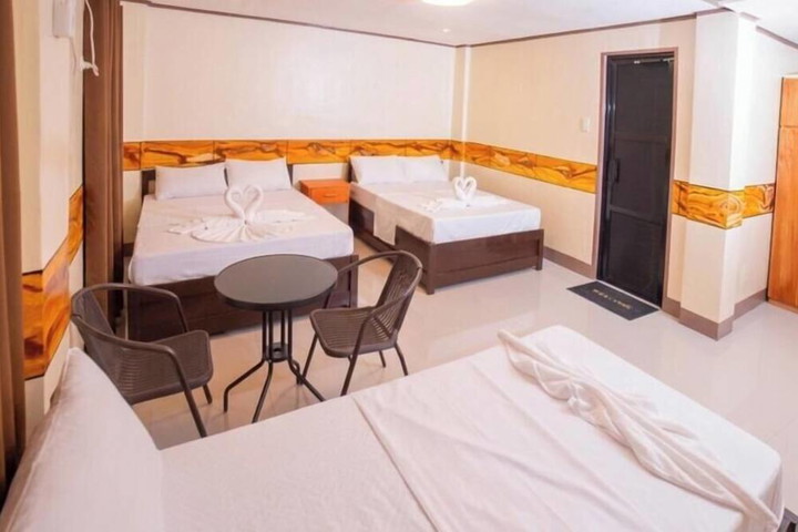 Executive Family Deluxe Cozy Haven - Zamboanga